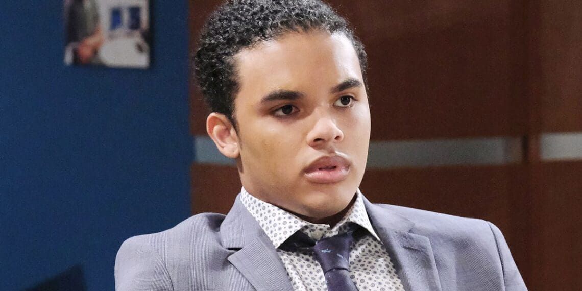 Cameron Johnson Back to 'Days of our Lives' as Theo Carver
